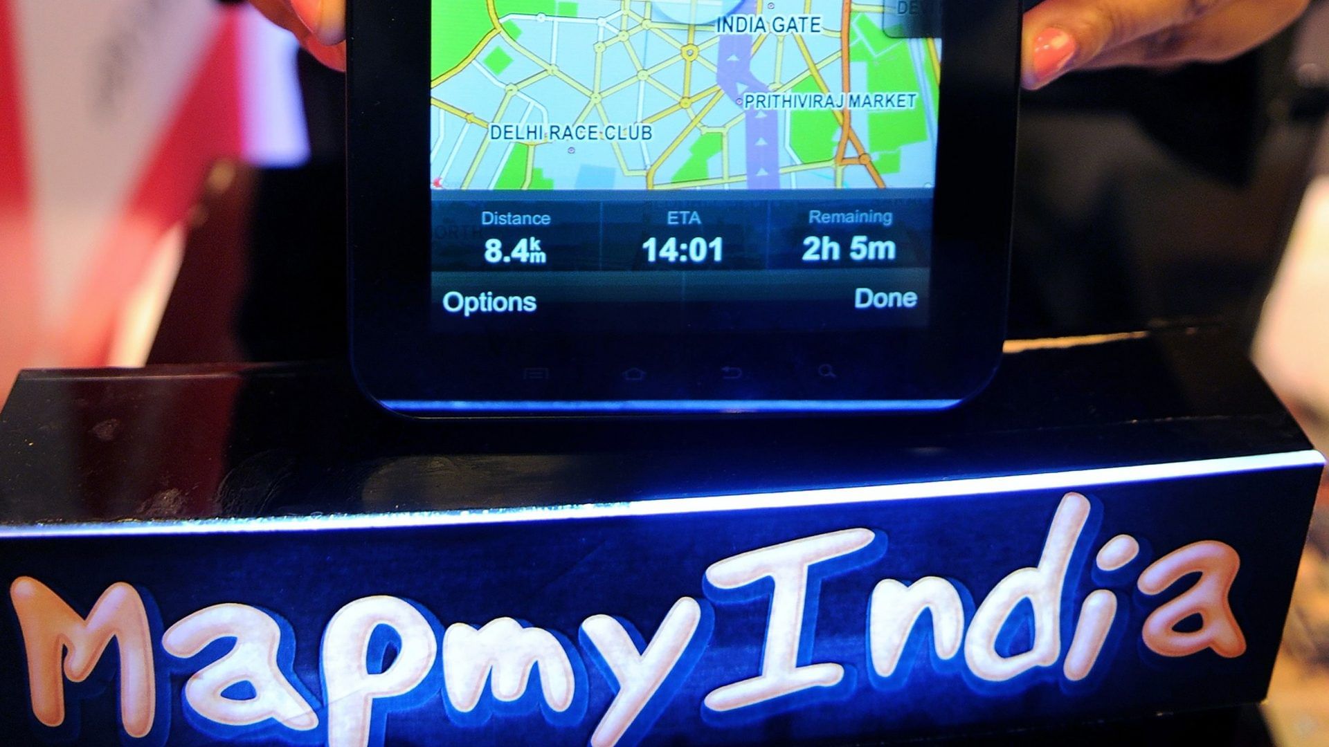 Couple that travelled Indian cities by foot to create MapmyIndia worth ...