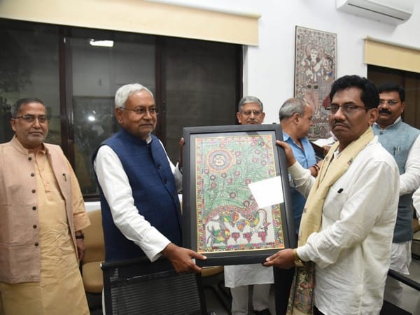 Six newly elected JD(U) MLAs from Manipur meet Bihar CM Nitish Kumar – ThePrint – ANIFeed