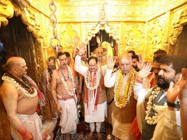 JP Nadda offers prayers at Kashi Vishwanath, Kaal Bhairav temple in Varanasi – ThePrint – ANIFeed