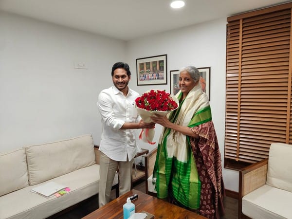 Delhi: Andhra CM Jagan Mohan Reddy meets Amit Shah, Nirmala Sitharaman – ThePrint – ANIFeed