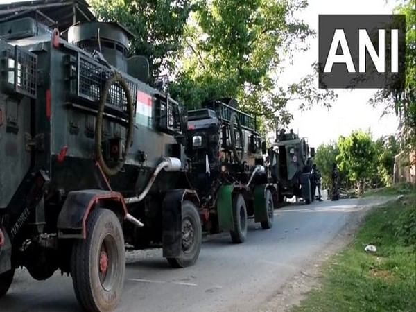 J-K: 2 terrorists involved in attacks on migrant labourers killed in Pulwama encounter ...