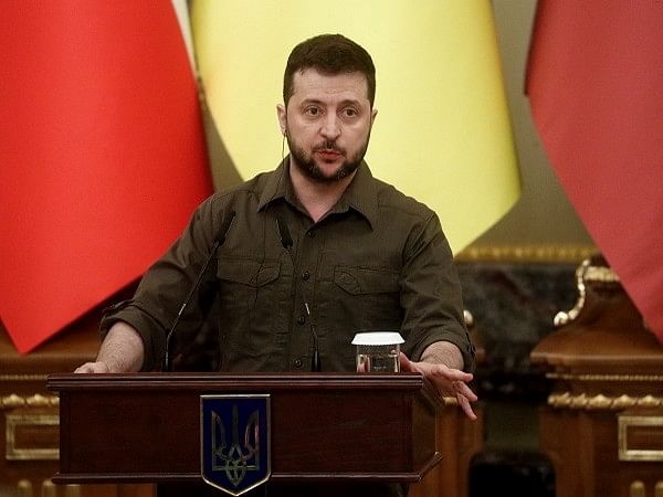 Ukrainian president proposes extending martial law, general ... Ukrainian president proposes extending martial law, general ...