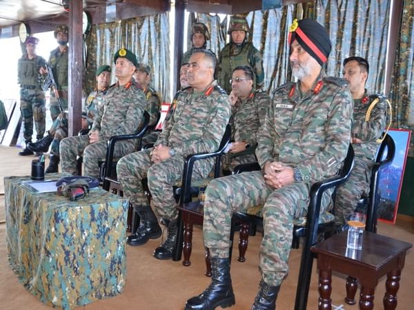 Army Chief visits forward areas along Line of Control in J-K – ThePrint – ANIFeed