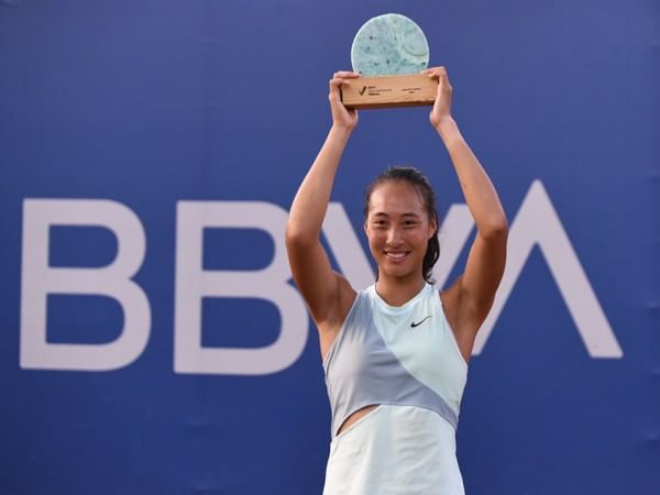 Zheng Qinwen claims maiden WTA 125 Valencia title, defeats Wang Xiyu in final – ThePrint – ANIFeed
