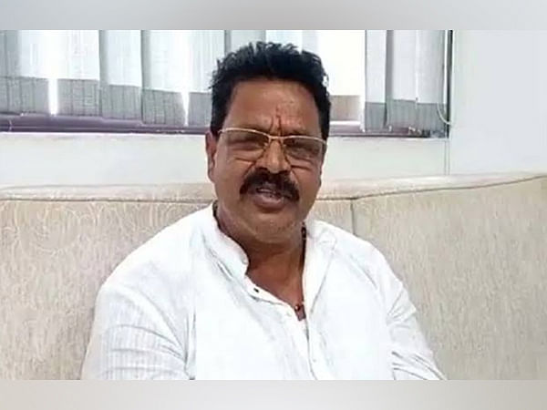 Arrest warrant issued against absconding former MLA Kartik Kumar ... Arrest warrant issued against absconding former MLA Kartik Kumar ...