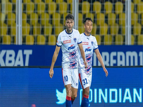 ISL: Javi Hernandez brace ends Bengaluru FC's winless run as FC Goa falter at home – ThePrint ...