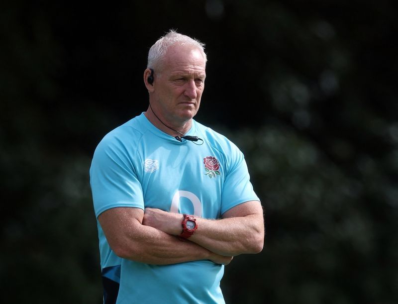 Rugby-Middleton refuses to commit but sees bright future for England ...