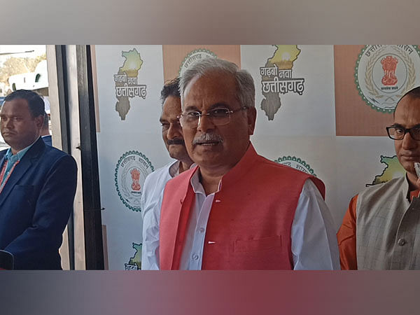 Chhattisgarh CM Bhupesh Baghel targets former CM Raman Singh over ... Chhattisgarh CM Bhupesh Baghel targets former CM Raman Singh over ...