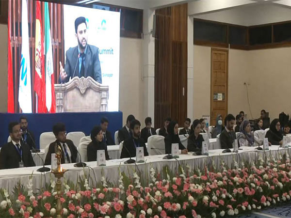 Model G20 Summit: Students replicate foreign delegates in Srinagar ... Model G20 Summit: Students replicate foreign delegates in Srinagar ...