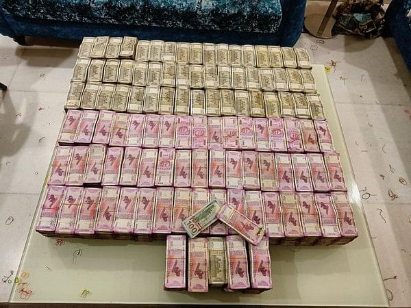 CBI arrests WAPCOS former CMD Rajinder Gupta, son in disproportionate ... CBI arrests WAPCOS former CMD Rajinder Gupta, son in disproportionate ...