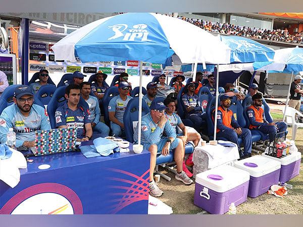 Clash between fans and LSG members compelled LSG, SRH match to a brief ... Clash between fans and LSG members compelled LSG, SRH match to a brief ...