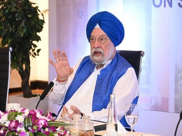 India's urban future will draw on innovations nurtured in 100 smart cities: Hardeep Puri ...