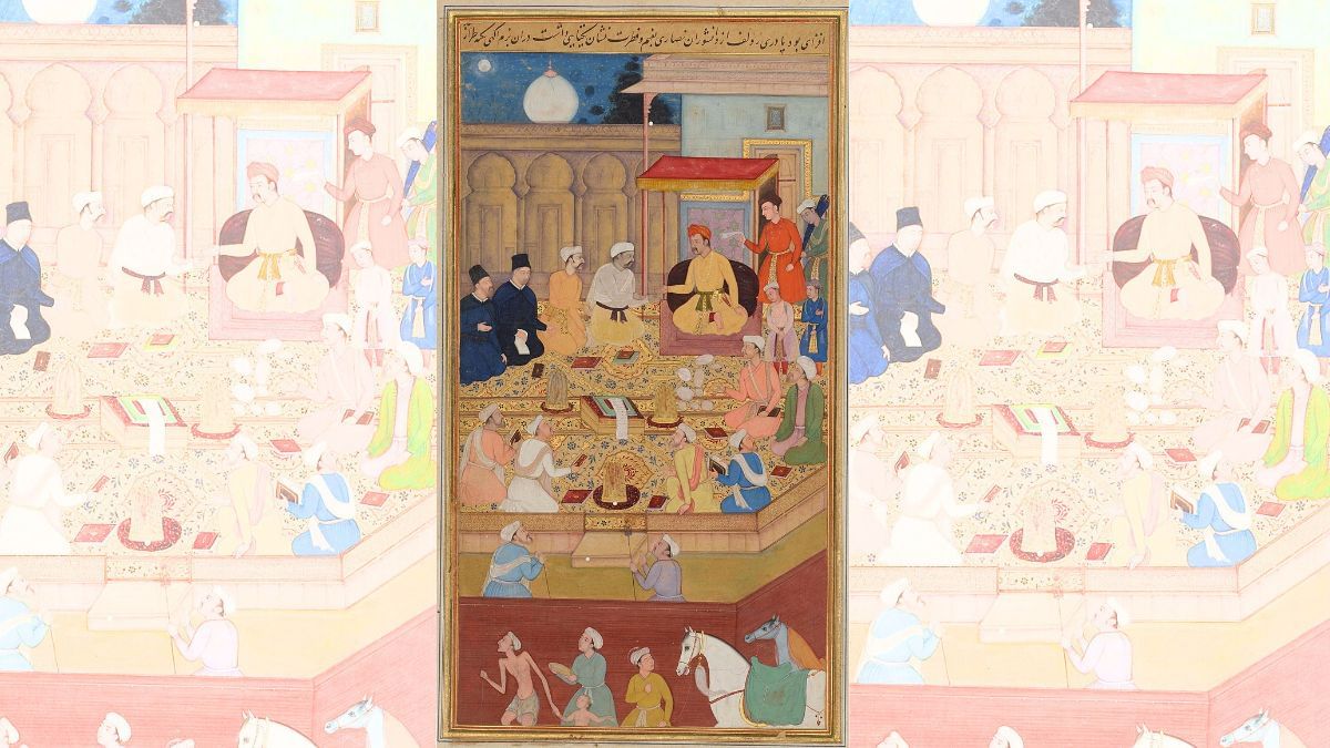 Akbar's Navratna Court gathers dust behind closed doors at Fatehpur Sikri