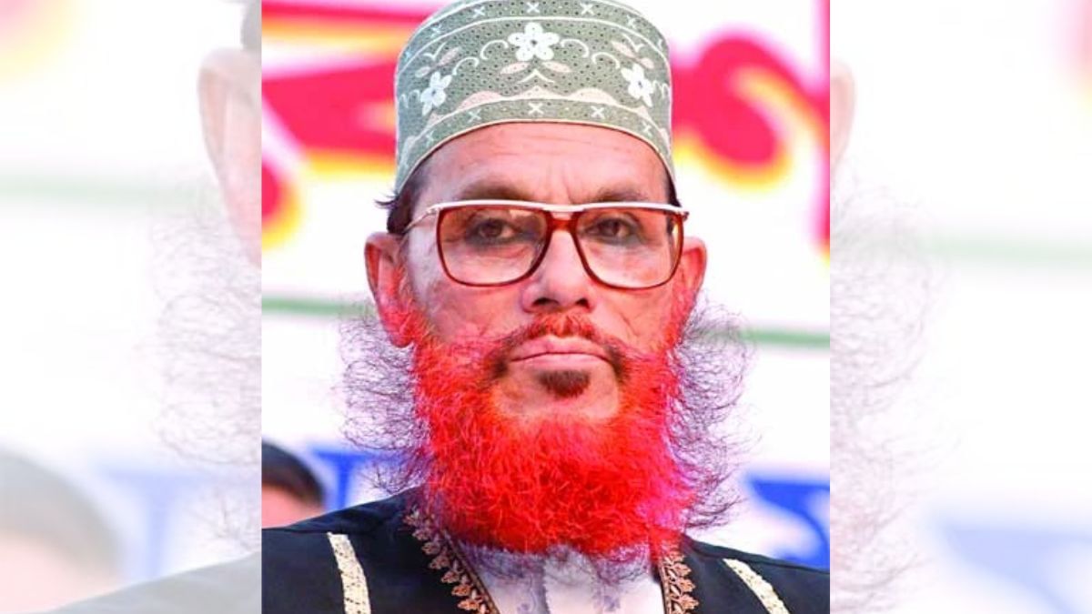 War criminal Delwar Hossain was against Bangladesh. Why is his face on the moon now?