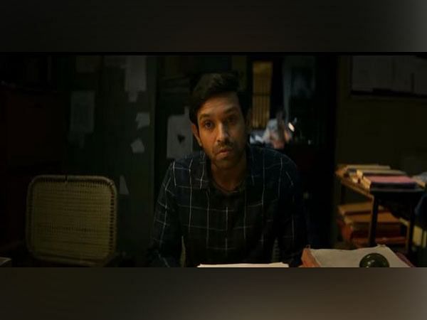 12th Fail Trailer Vikrant Massey Plays Upsc Aspirant In Vidhu Vinod