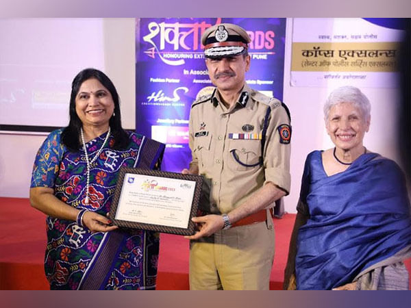 Dr Bhagyashree Patil Honored with Shakti Award for Exemplary Contributions in Healthcare and ...