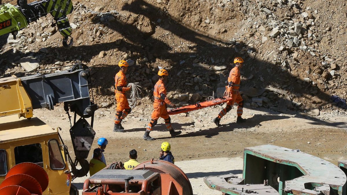 Uttarkashi tunnel collapse: Rescuers consider manual drilling as auger machine encounters hurdles