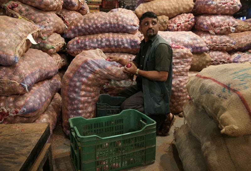 India bans onion exports until March 31, 2024 – ThePrint – ReutersFeed