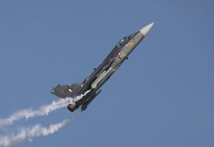 India-made fighter jet Tejas crashes for first time; pilot ejected safely – ThePrint – ReutersFeed