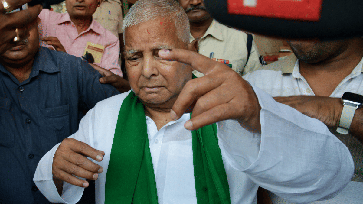 Land for jobs scam: CBI files final charge sheet against Lalu, 77 others