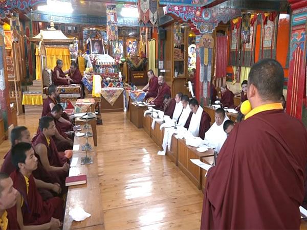 Shimla: Tibetan monks-in-exile offer prayers to celebrate Dalai Lama's ... Shimla: Tibetan monks-in-exile offer prayers to celebrate Dalai Lama's ...