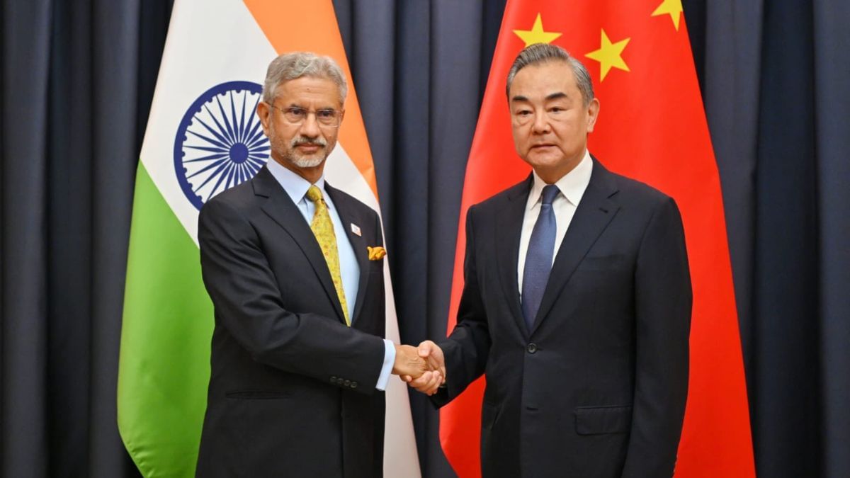 'Respecting border essential, prolonging tussle not in best interest’ — Jaishankar meets Wang Yi