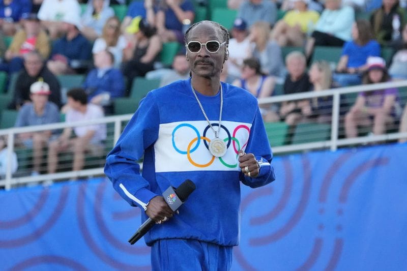 Olympics-US rapper Snoop Dogg to carry torch ahead of Paris opening ...