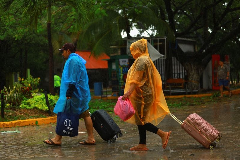 Tropical Storm Beryl spares top Mexican beaches after furious Caribbean ...