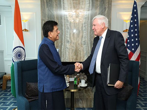 Piyush Goyal holds discussion with co-founder of 'The Carlyle Group', a ...