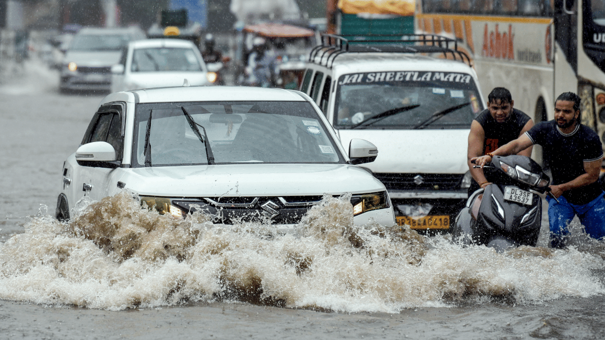 Heavy rains lash Delhi, waterlogging persists in areas recently inspected by CM, LG & PWD minister